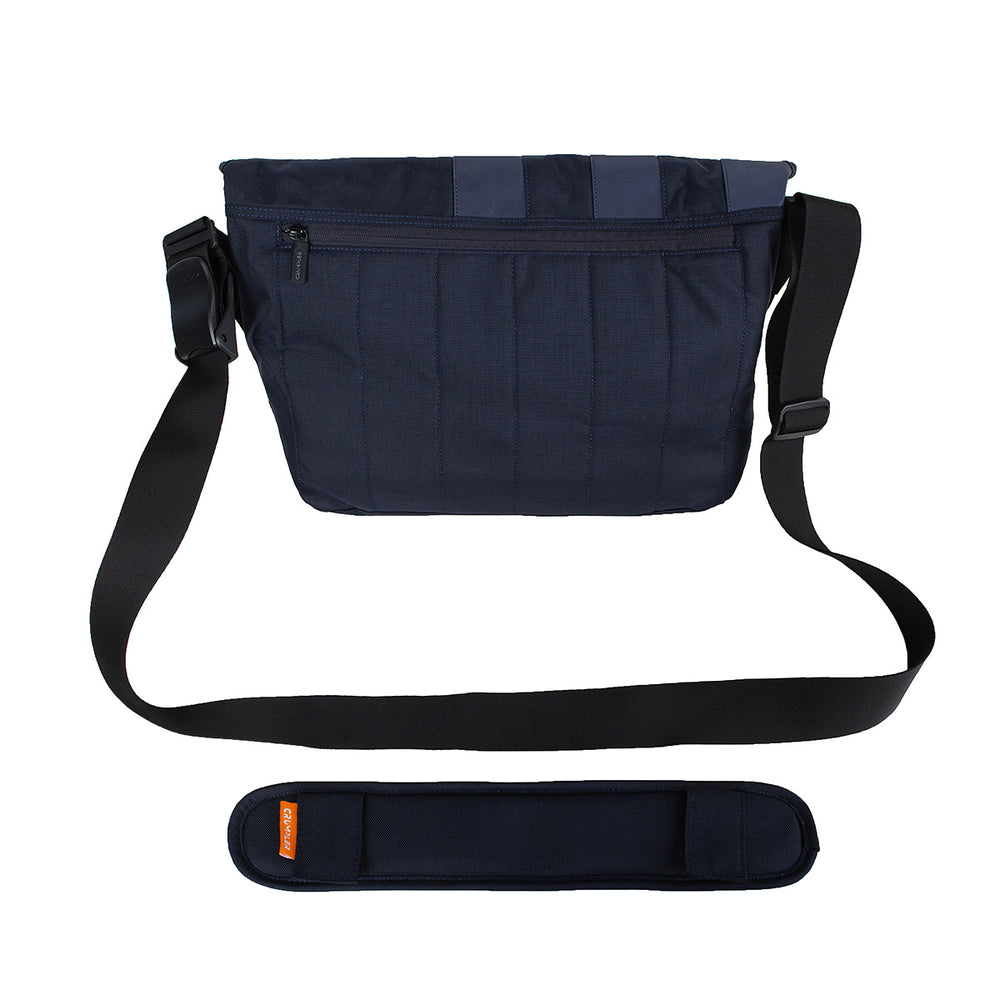 Dinky Di Messenger 16''